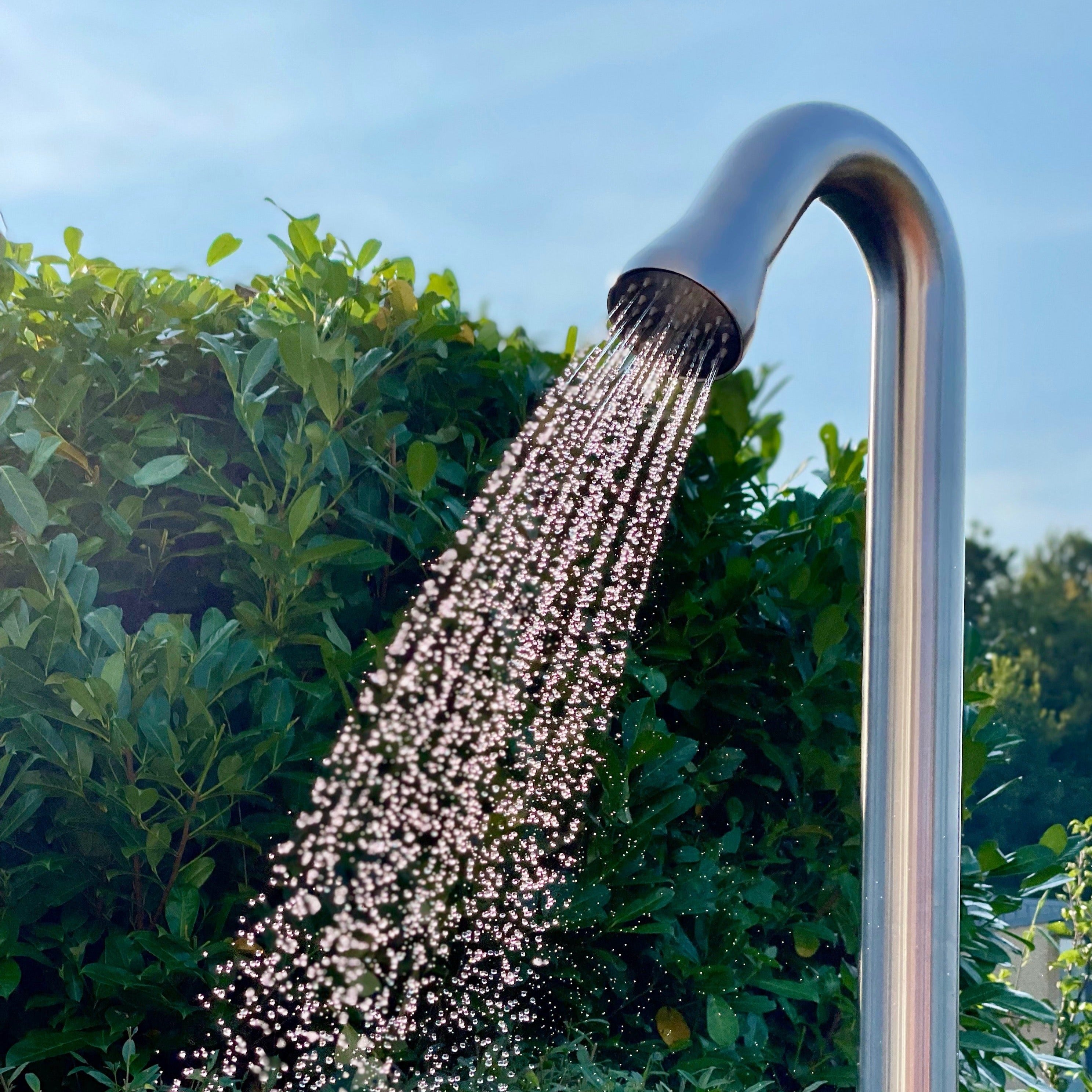 Danmarks største udvalg af udendørs brusere - Udebruser.dk